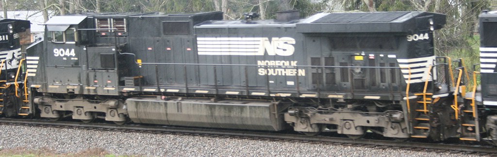NS 9044